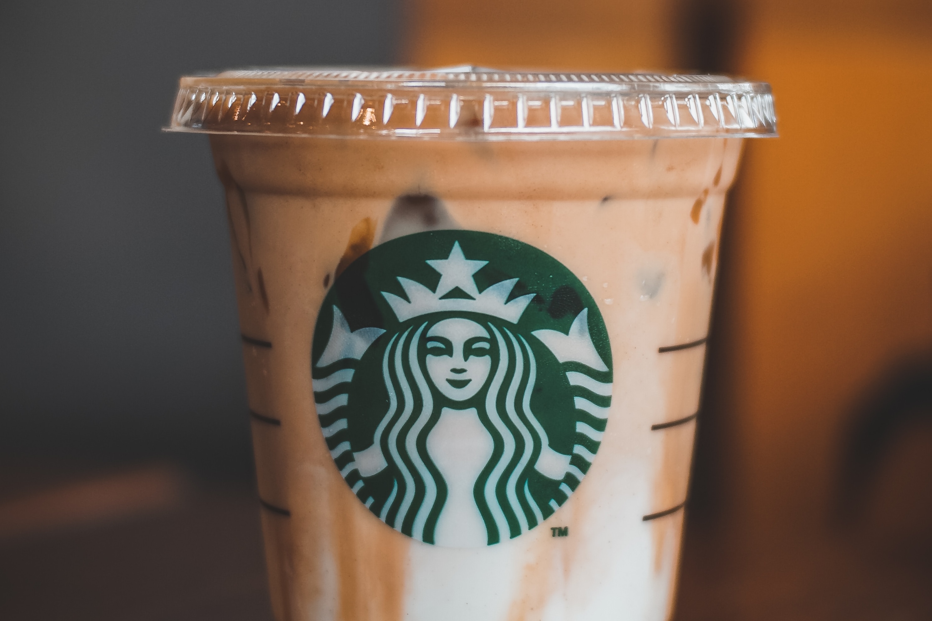 Starbucks marks 10 years in Vietnam with charity store